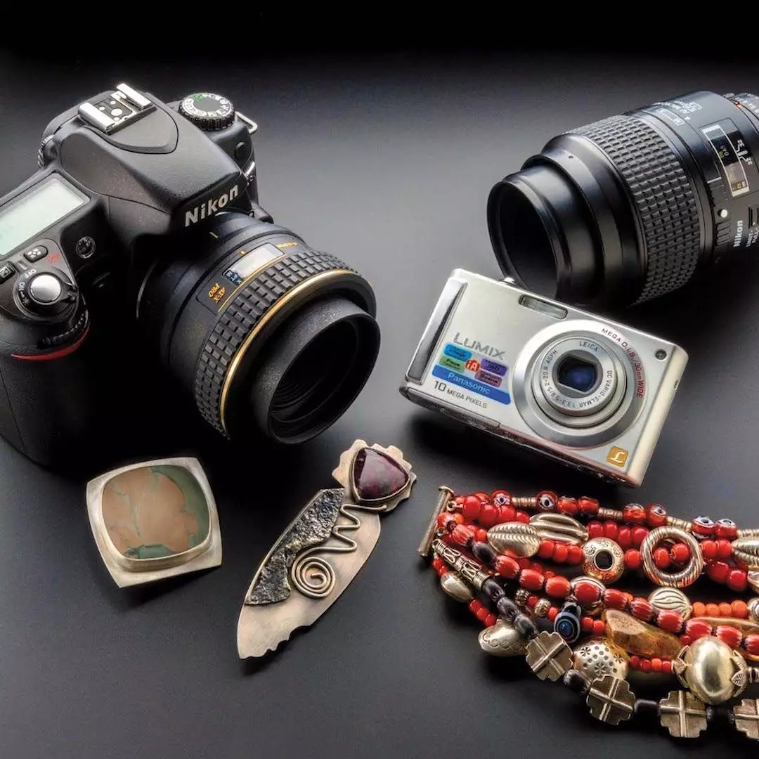 Ukážte to najlepšie: Zlepšite svoju fotografiu šperkov pomocou odborných znalostí Jima Lawsona