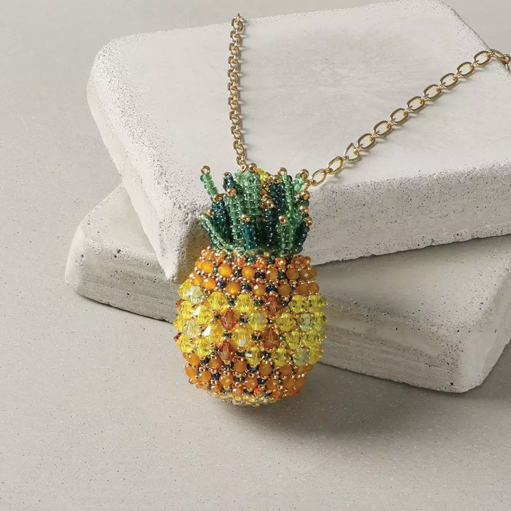 Edgar Lopez's Pineapple Pendant, Beadwork October/November 2020