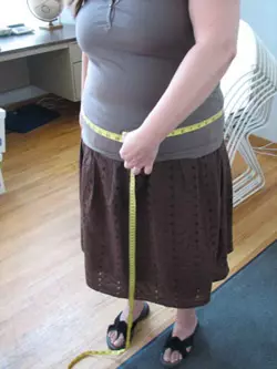 Научите како да измерите стомак Буде за шеме за плетење.