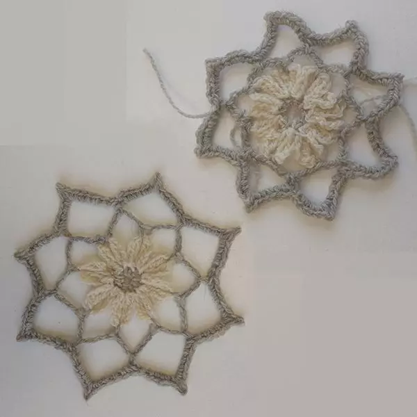 Kif tuża Crochet Kaleidoscope biex tagħmel il-mandalas tal-ganċ 12431_3