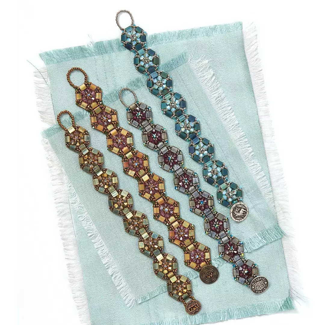 shapead beads: Pulseras sa Flower Garland ni Regina Payne