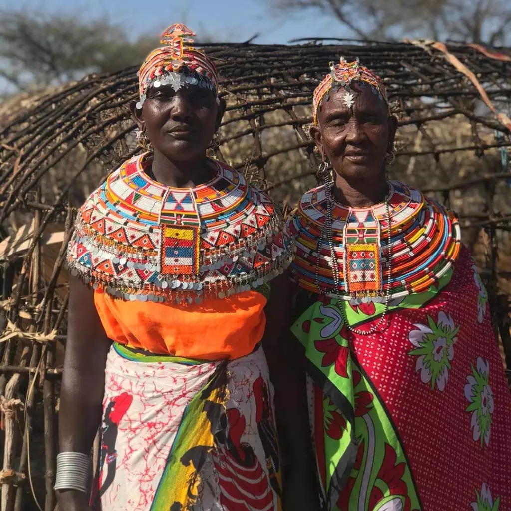 Birlik qishlog'ining samburu ayollari FOTO: UILL DAVIS VA MEREDIT GREDI