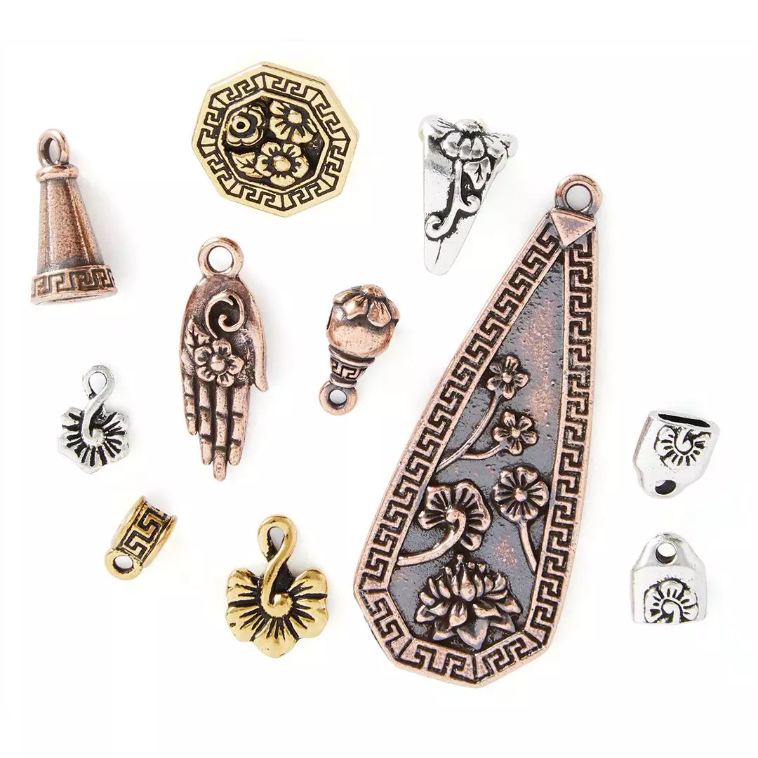 Tierra Cast pendants charms