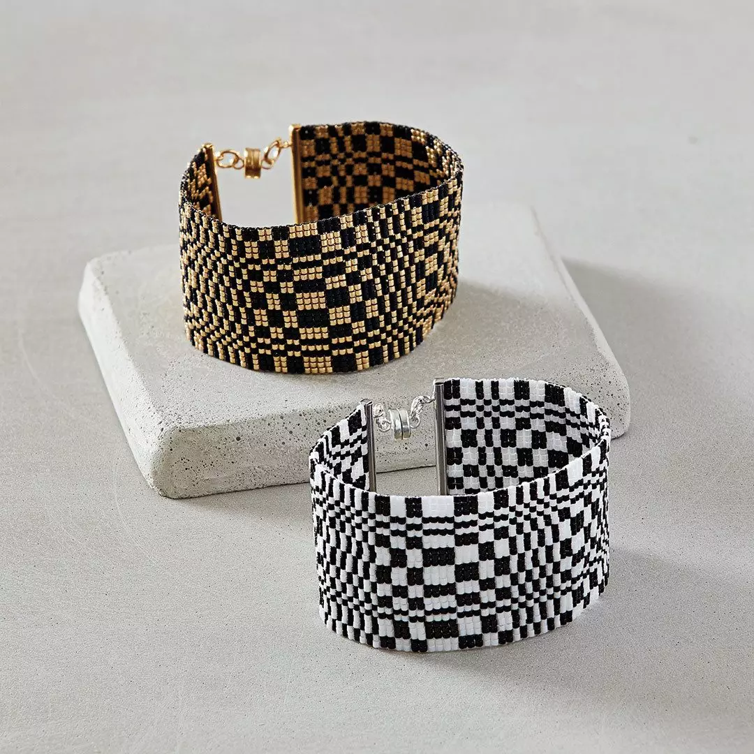 Susan Pelligra's Loomed Illusion Bracelet