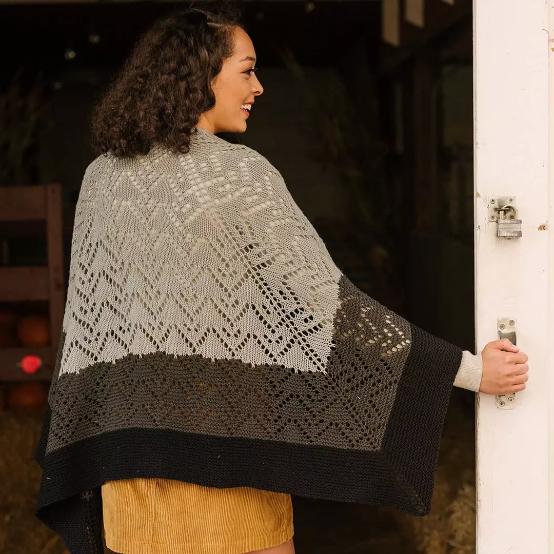 Cozy Style: Mga Paboritong Shawl Knitting Pattern mula 2020 17333_2