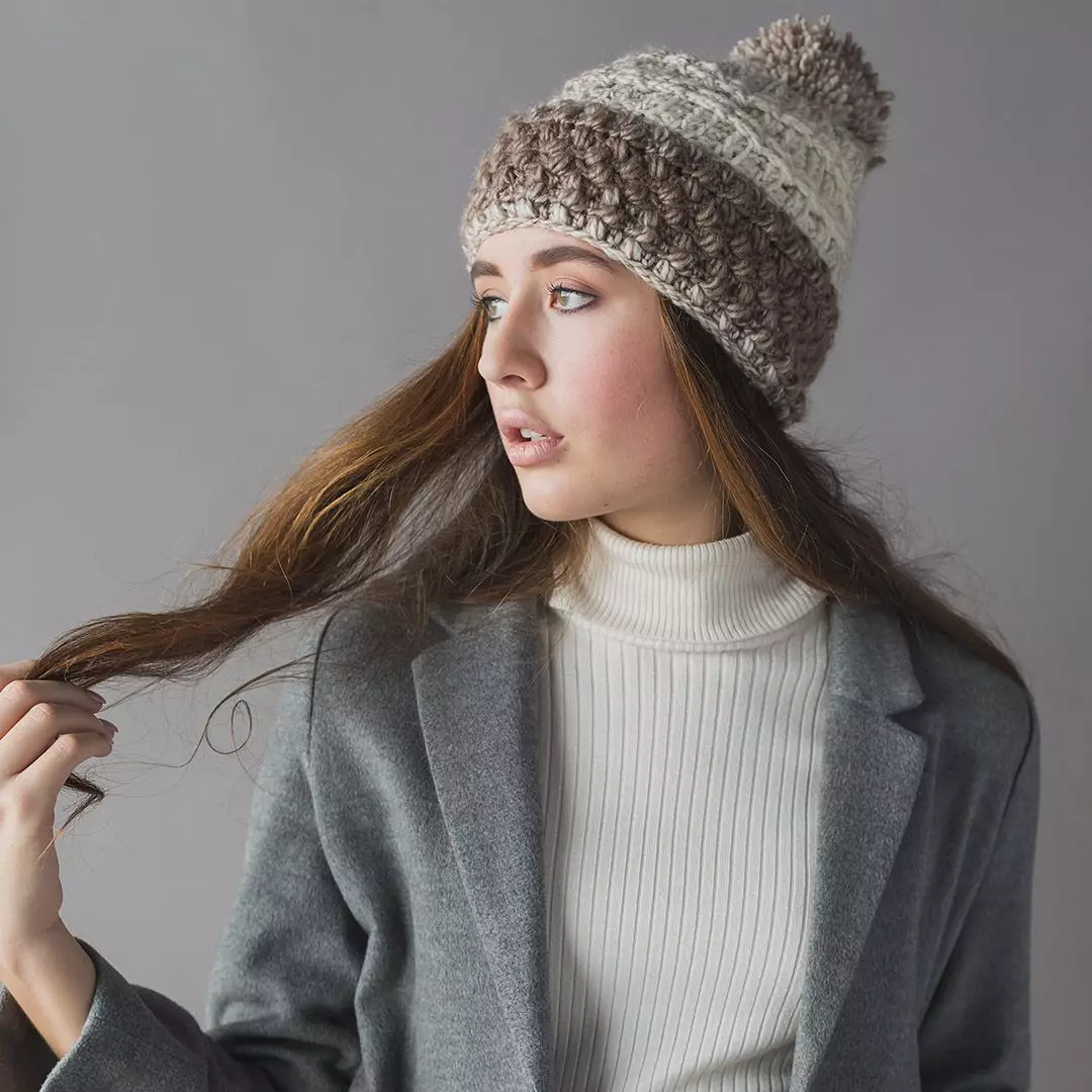 Vanilla and Spice Hat Interweave Crochet Winter 2019 CREDIT: Harper Point Photography