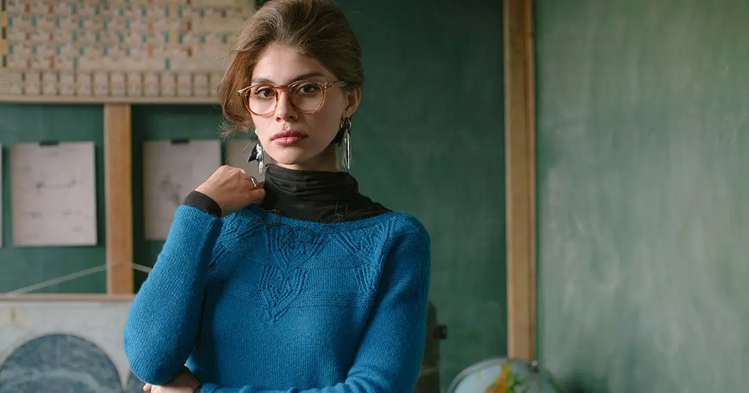 Interweave Knits Winter 2019: Crystal Pullover