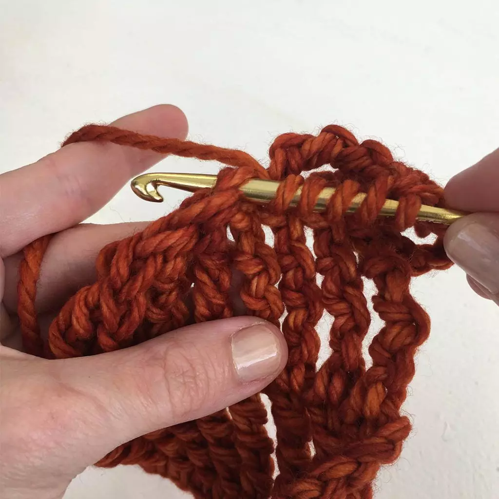 Uma melodia de costura: como fazer crochê triplo triplo 18831_2