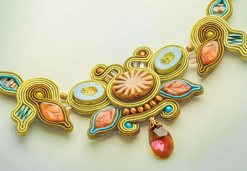 mai le tusi Sensational Soutache Jewelry