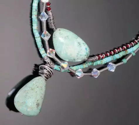 collana in turchese, granato e argento sterling di Ronna Sarvas Weltman