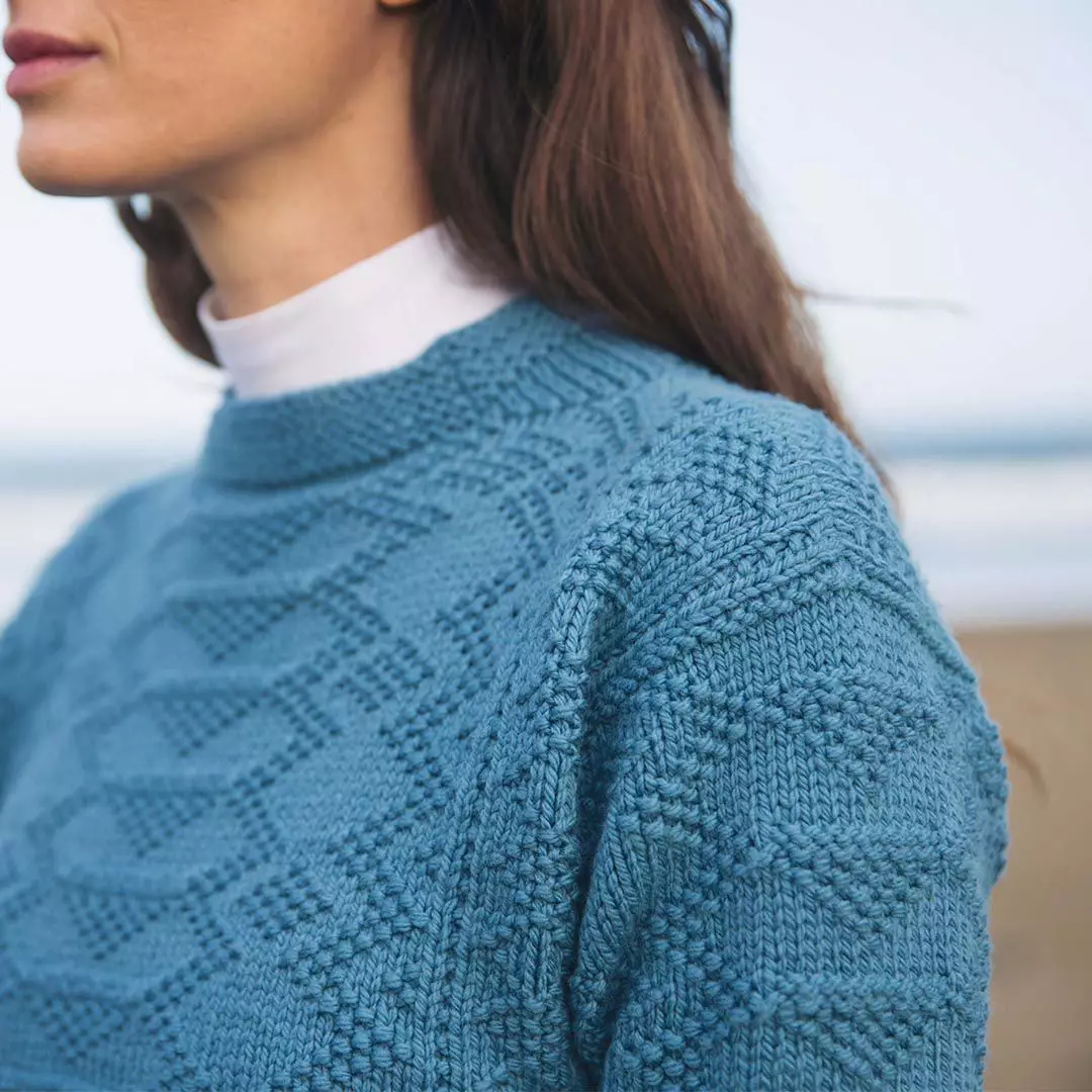 Knitting Ganseys վերանայված և թարմացված. Alouette Gansey զգեստ 22795_1