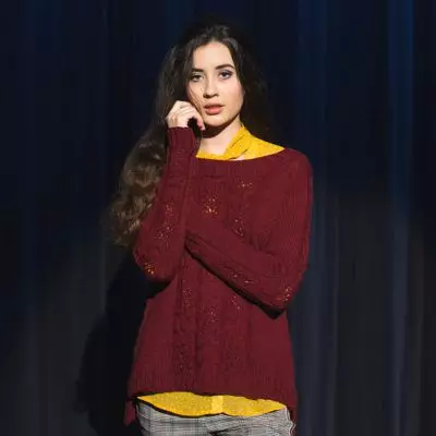 फेलिसिटी स्वेटर