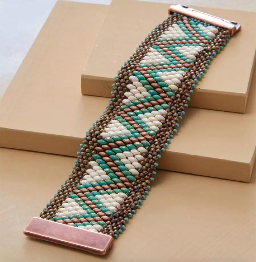 Dakot Canyon Bracelet, ni Shae Wilhite, Road Trip Across American bead weaving collection