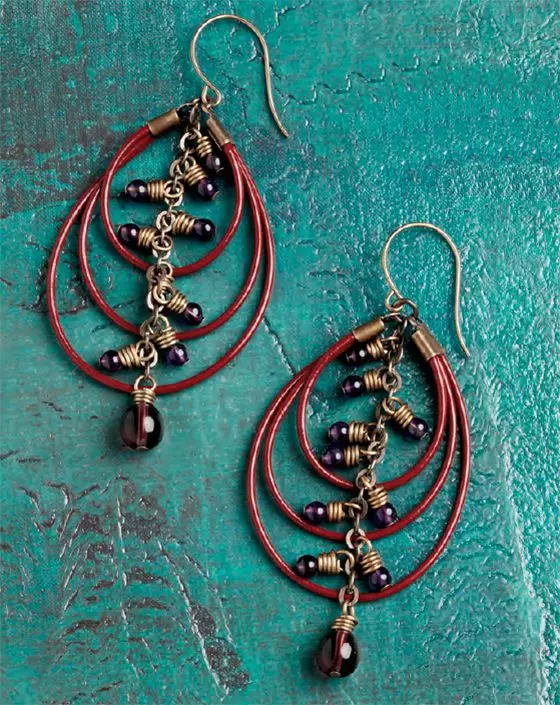 Triple Loops Earrings, ni Erin Siegel. Leather cording, cord ends, adhesive, chain, beaded dangles, earwires