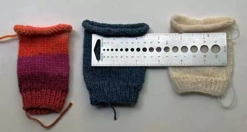 Jauge de mesure sur les échantillons de chaussettes