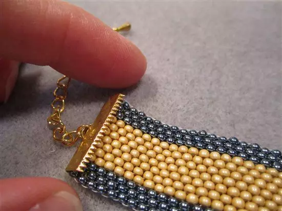 Stitch Pro: o modalitate de a termina o bandă plată peyote-stitch 25241_2