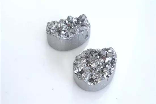 ጥሬ የከበሩ ድንጋዮች እና Druzy ጌጣጌጥ 25538_4