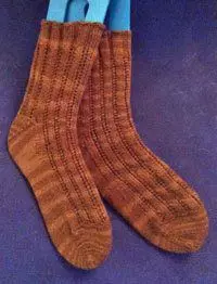 Tricot de chaussettes : tutoriel de reliure cousue