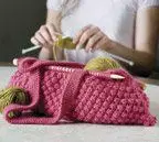 Чанта за плетене с игли за плетене