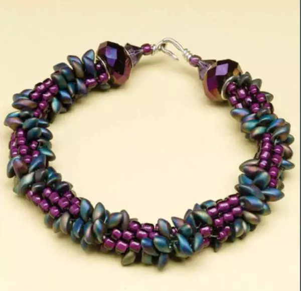 Gelang Edgy Kumihimo, Sue Charette-Hood, Beadwork Okt/Nov 2012