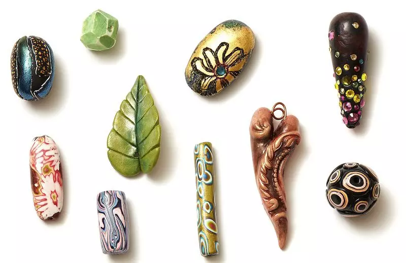 Från Polymer Clay Jewelry: Lär dig 10 pärlor och berlocker