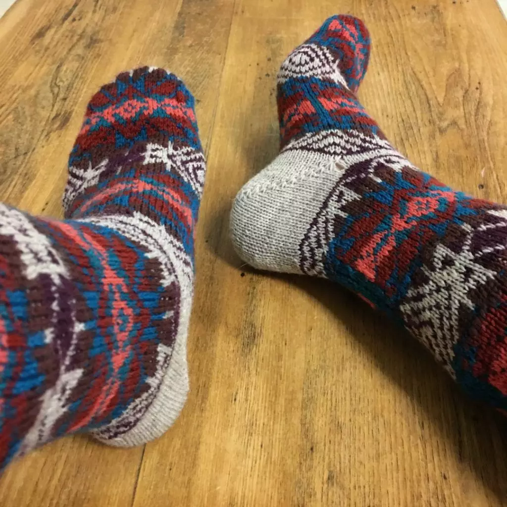 gestrande kleurwerk sokkies