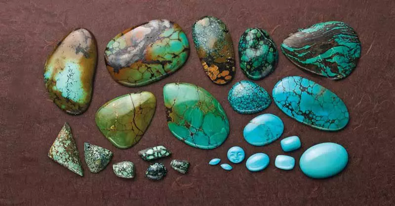 Gemstones u Birthstones - Turquoise - il-ġebel blu aqwa ta 'ħafna sfumaturi.