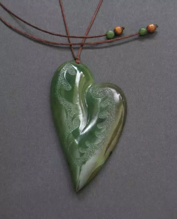 Kupfeka Matombo eGreen Gemstone