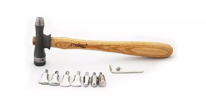 dehbijiet jagħmlu rigali: Fretz Maker 7-in-1 Texturing Hammer Set