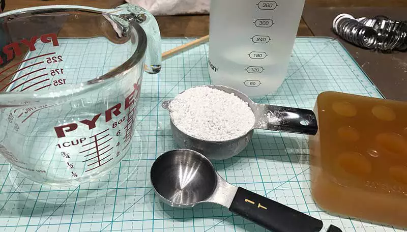 무료 튜토리얼 + 비디오: 금속 점토 반지를 만드는 방법