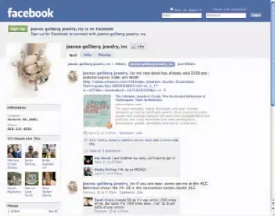 Ta slika je fotografija Facebook strani. Brezplačna e-knjiga Kako prodati nakit ponuja nasvete, kako uporabiti Facebook za izboljšanje vašega posla z nakitom.