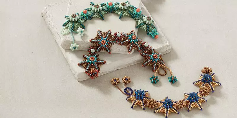 Agahdariya Rengê Alternatîf a Beadwork ji bo Nimûneya Destûra Behra Aral ya Agnieszka Watts